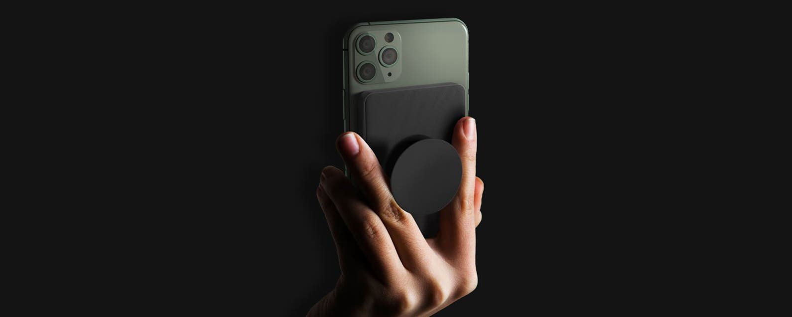 Review: The Power Popper Combines a Portable Charger with a Phone Grip