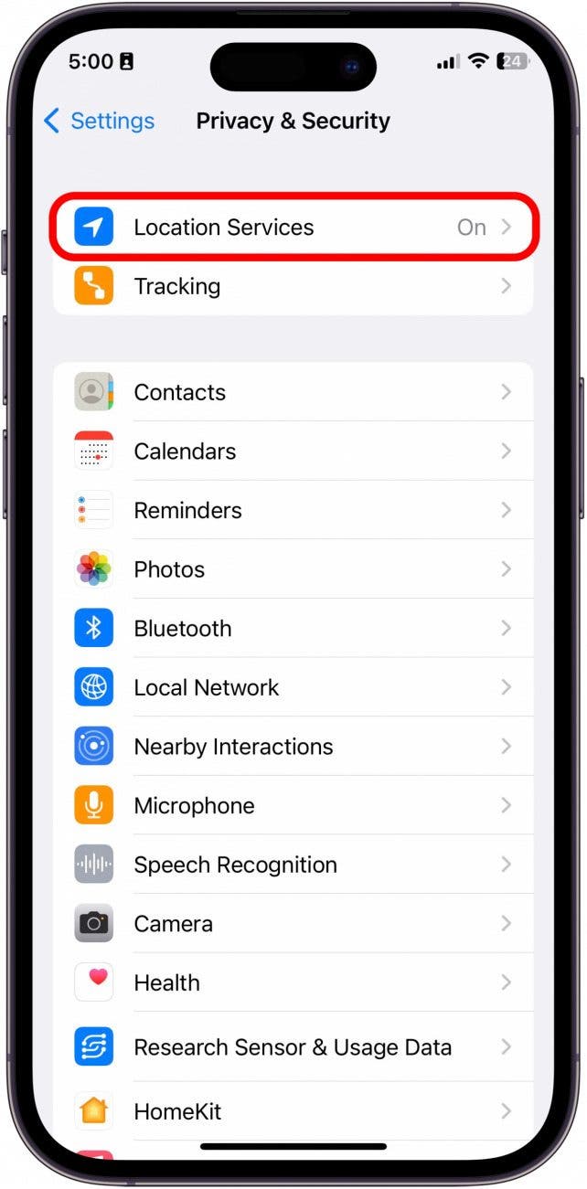 What Does Live Mean on Find My iPhone?
