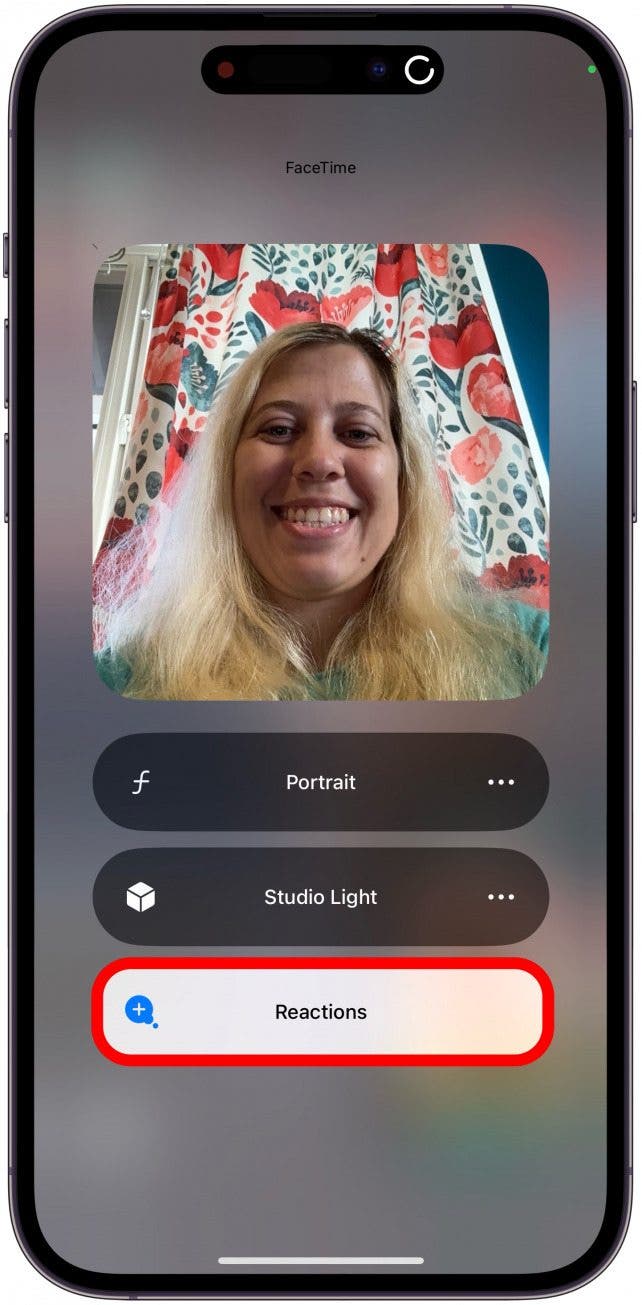 All Secret FaceTime Hand Gestures Revealed