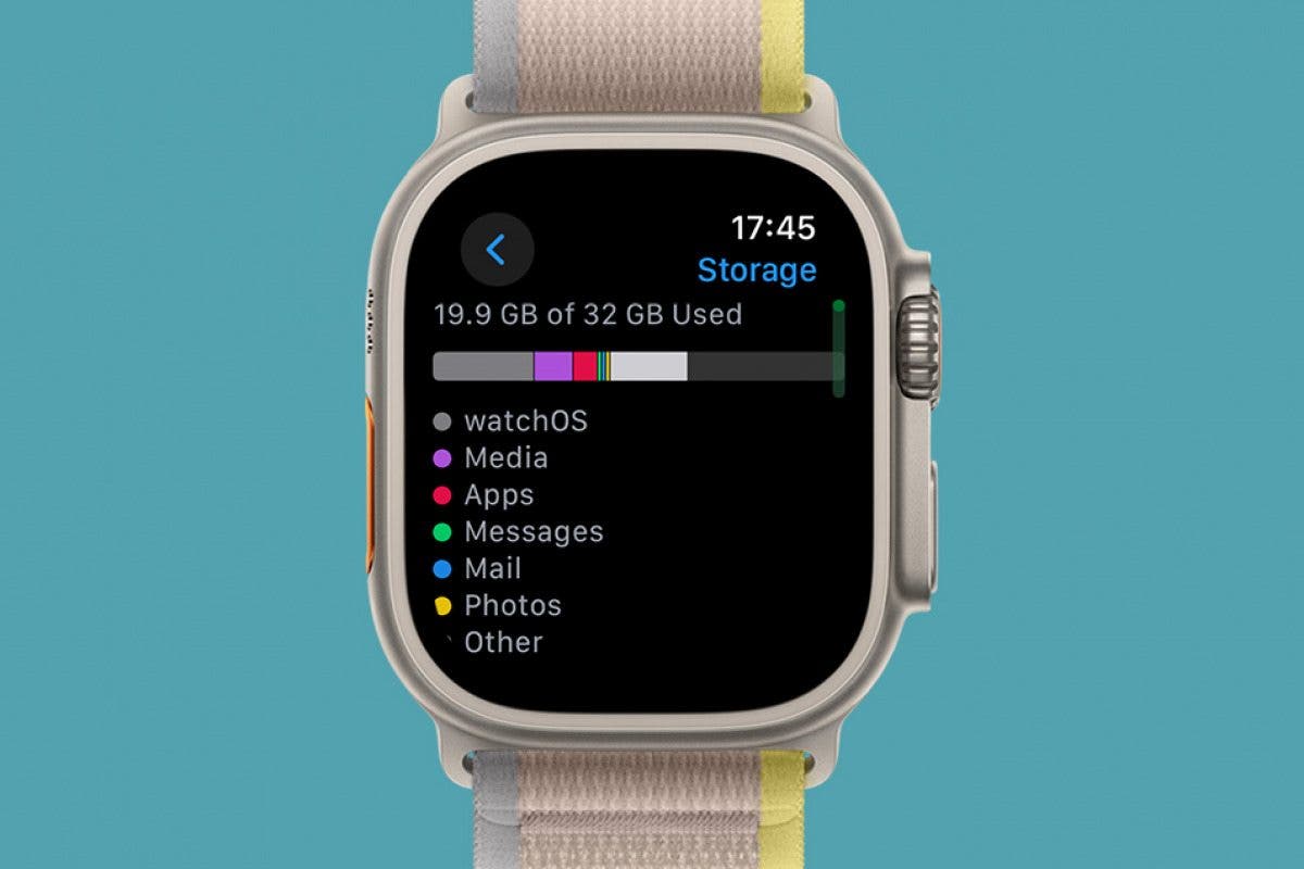 How to Free Up Apple Watch Storage (7 Easy Ways)