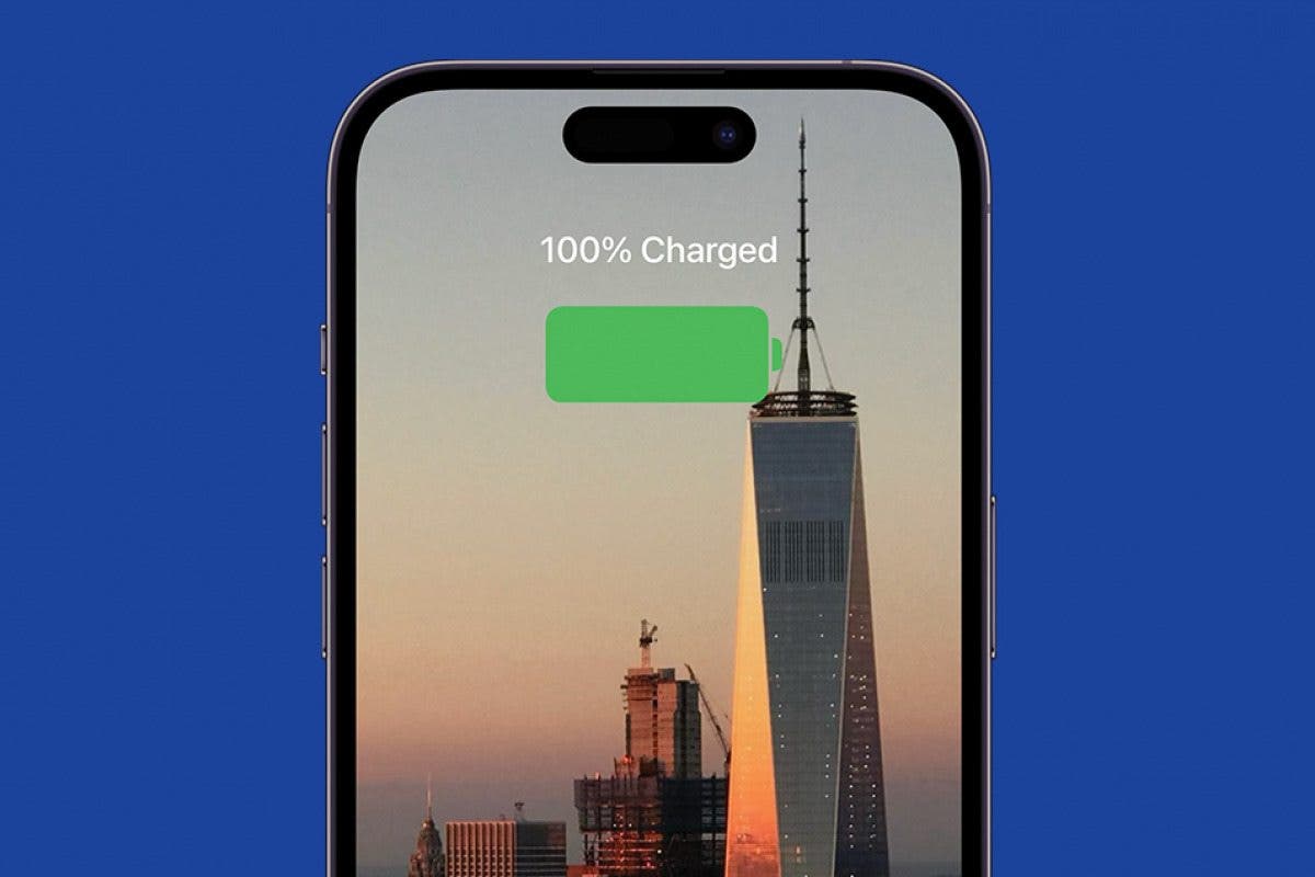 How Power Sharing on iPhone 15 Works