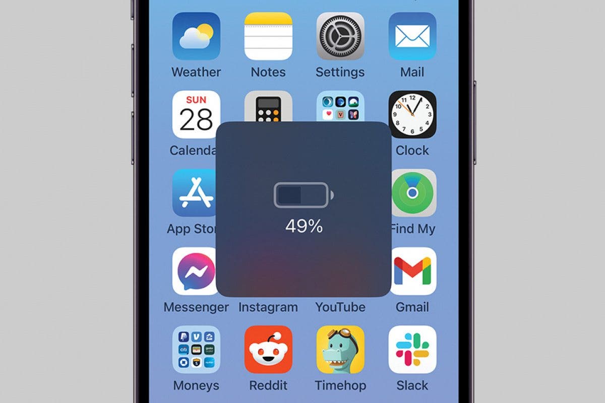 How to Touch to Enlarge Top Screen Icons on iPhone