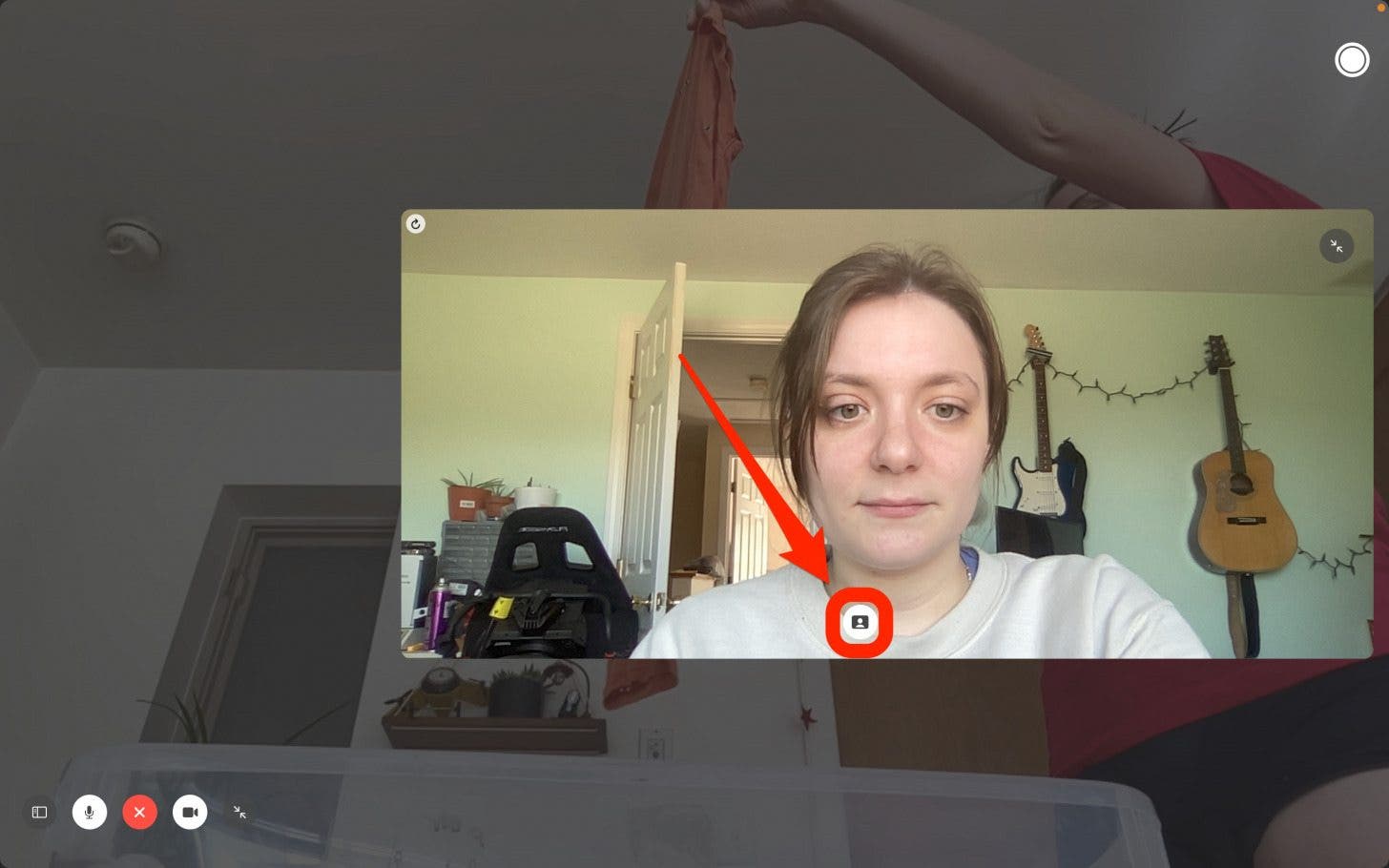 How to Blur Your Background on a FaceTime Call on Mac
