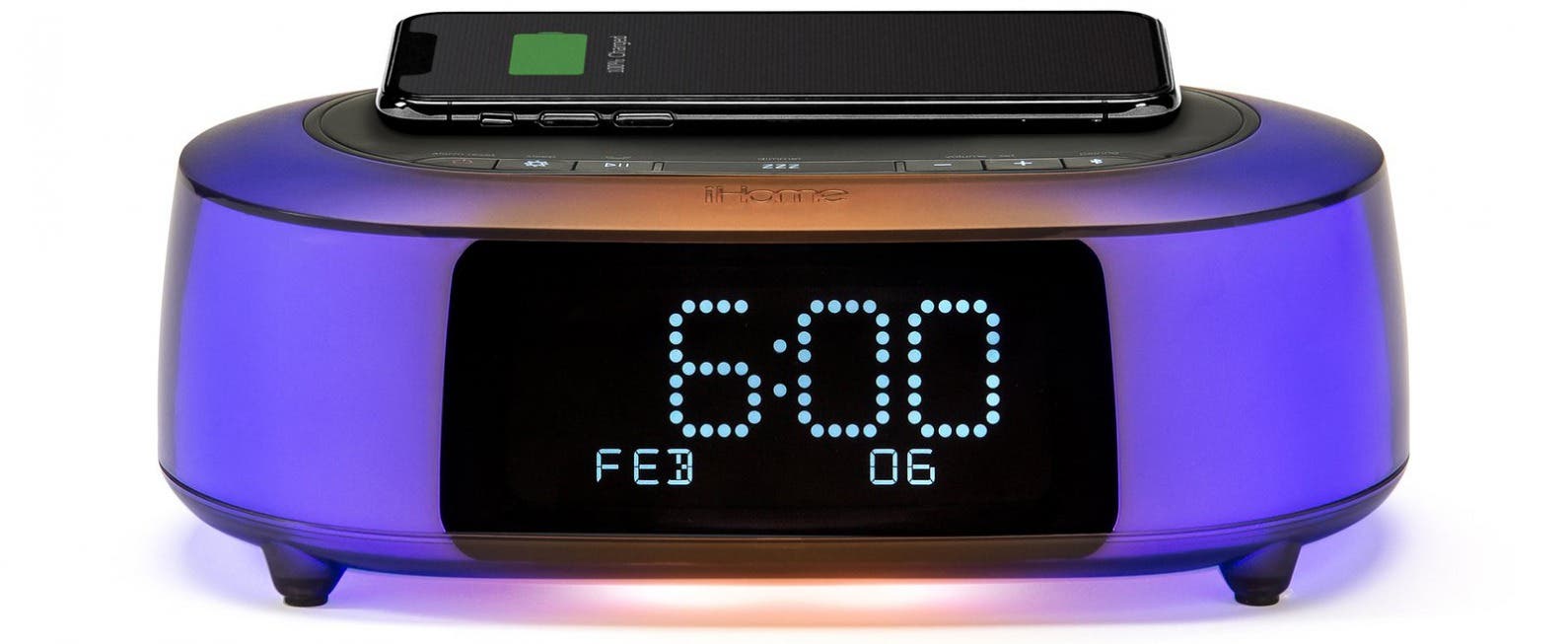 Review: iPhone Alarm Clock Dock & Speaker Hits Most of the High Notes