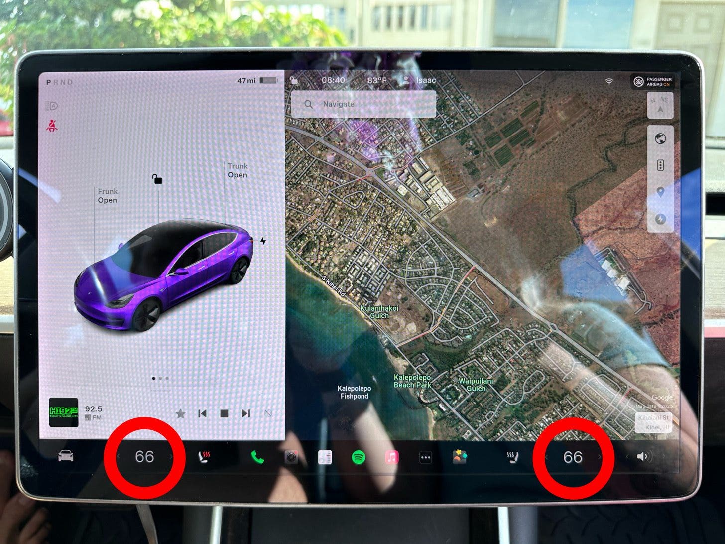 Tesla Dog Mode: What Is It & How to Use It?