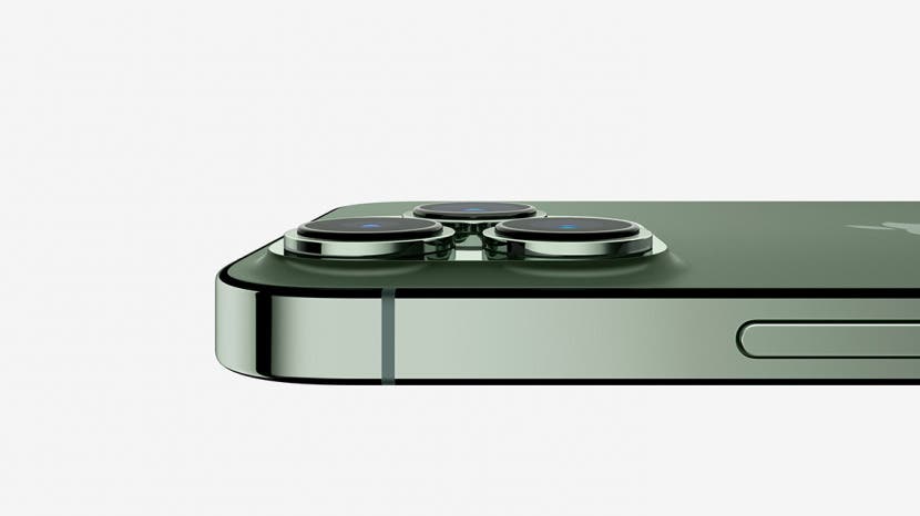 iPhone Lenses Explained: Wide, Ultra Wide & Telephoto (2022)