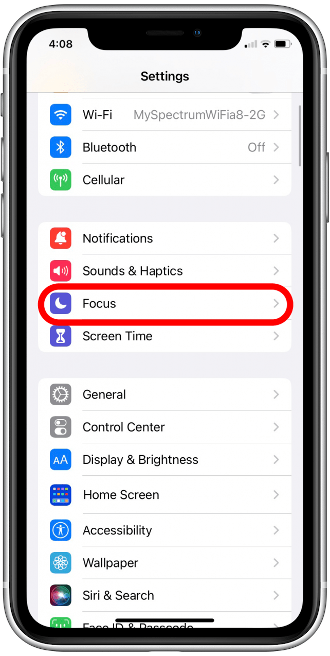How to Choose What Safari Tab Groups You Can See in Focus Mode