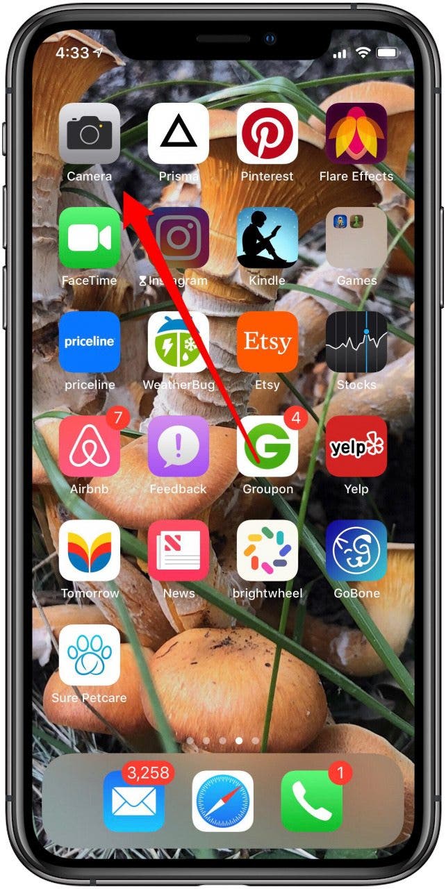 How to Take Panoramic Pictures with Your iPhone & iPad Camera App