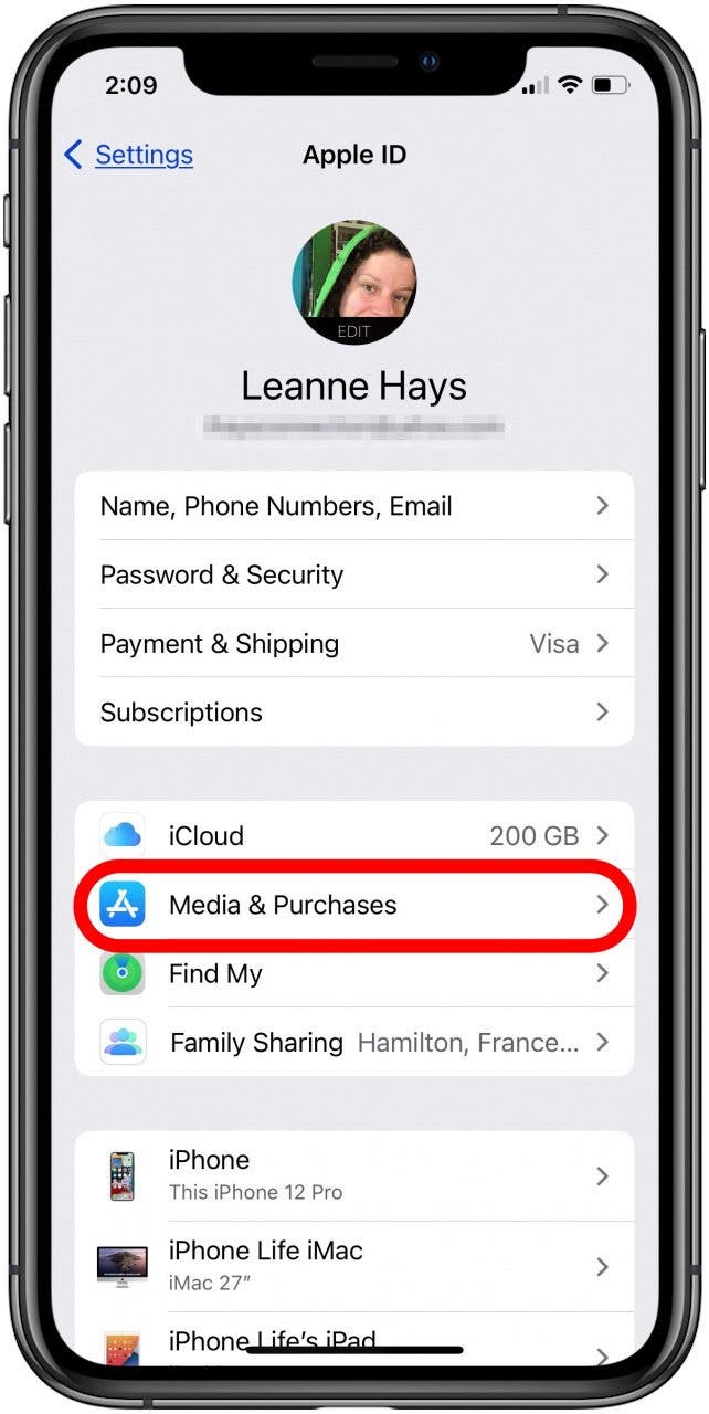 How to Find, Manage & Cancel Subscriptions on iPhone