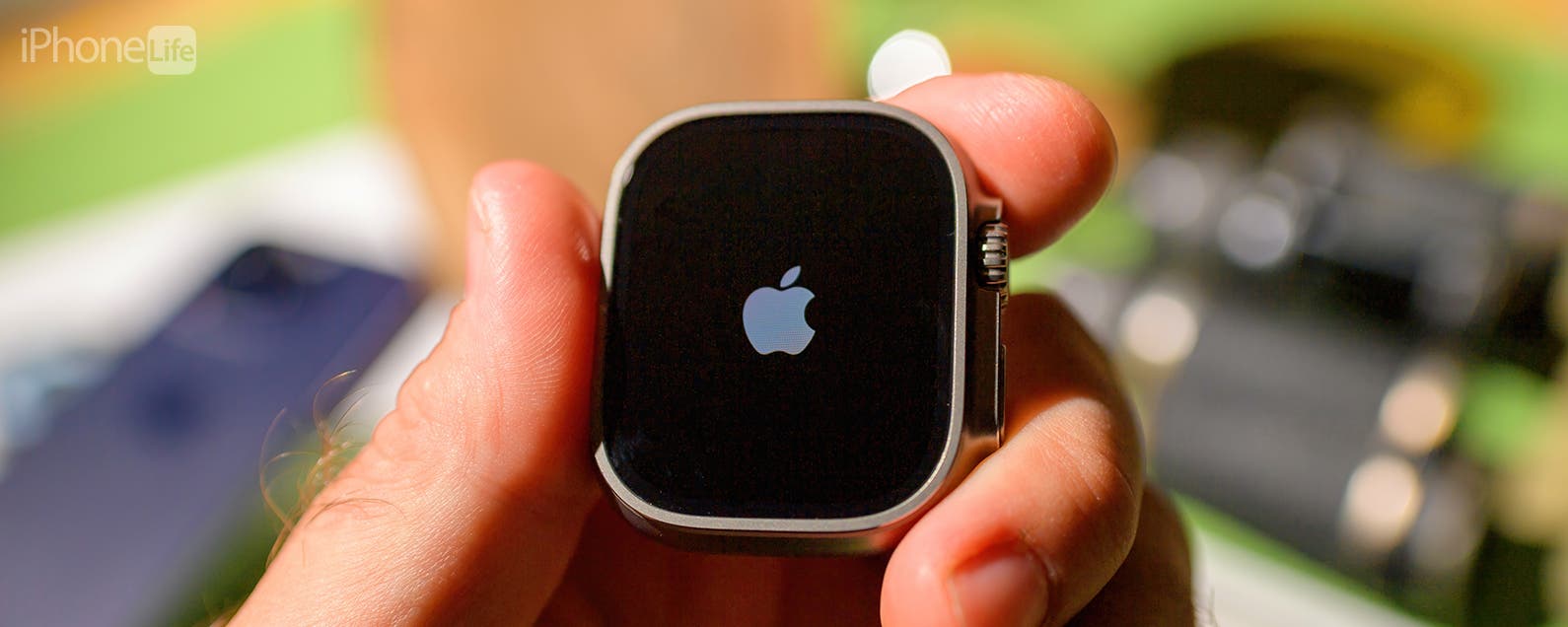 How to Turn On Apple Watch
